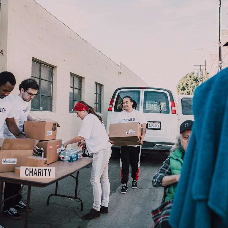 CentroNia | Give - Corporate